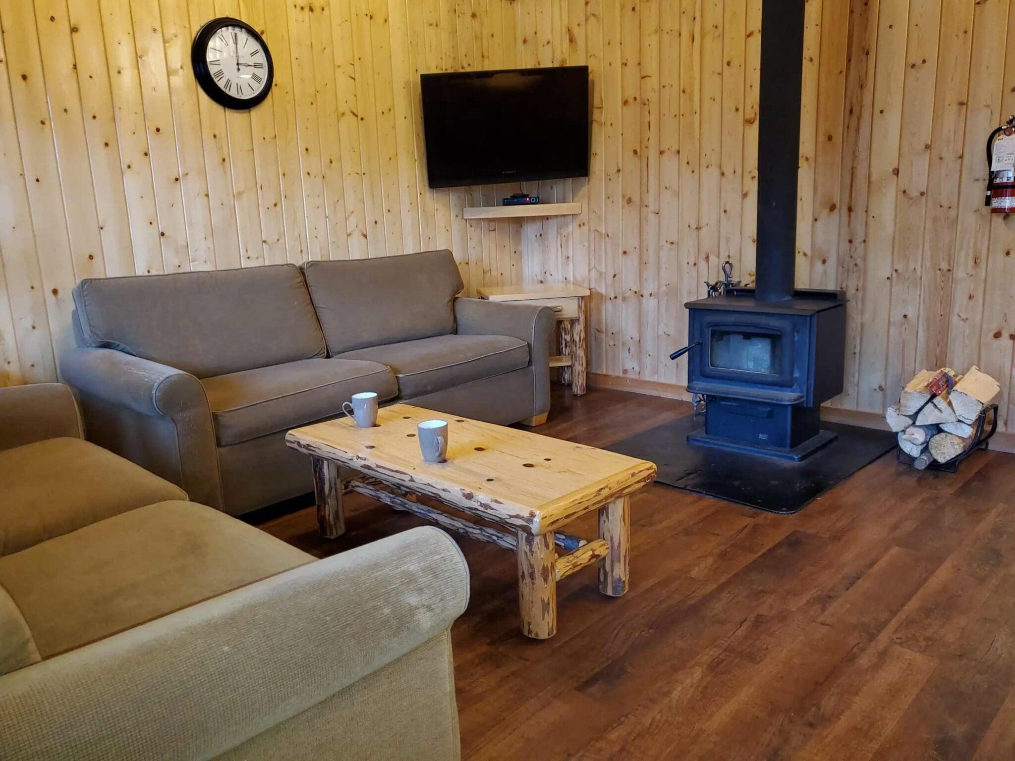 Sunshine Valley RV Park Resort & Cabin Rental - Holiday Trails